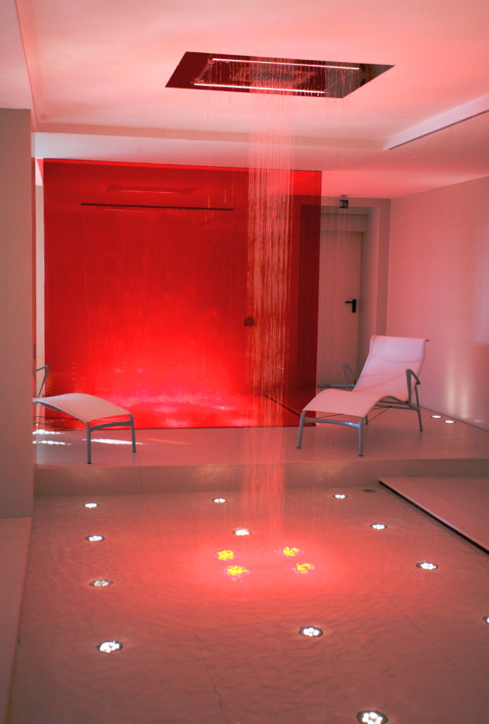 Spa Rouge, Romeo Hotel - Watercube Design